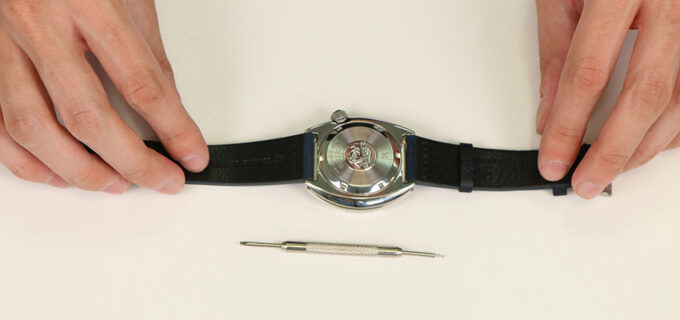 How To Install & Remove A Watch Strap | StrapsCo