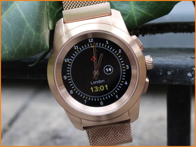 Top 8 Most Funded Watch Kickstarter Campaigns | StrapsCo