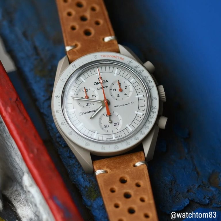 Rally Strap with Road Worn Finish By DASSARI | StrapsCo