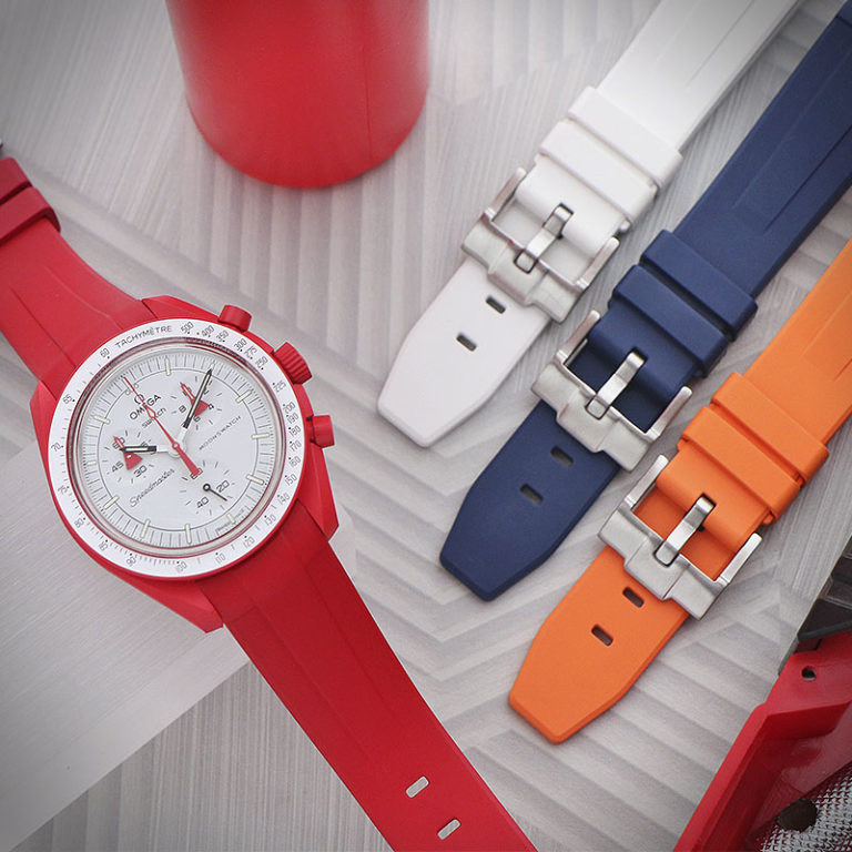 Bioceramic MoonSwatch Lug Width & Strap Size | StrapsCo