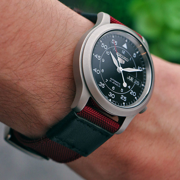 Rugged Canvas Band With Quick Release | StrapsCo