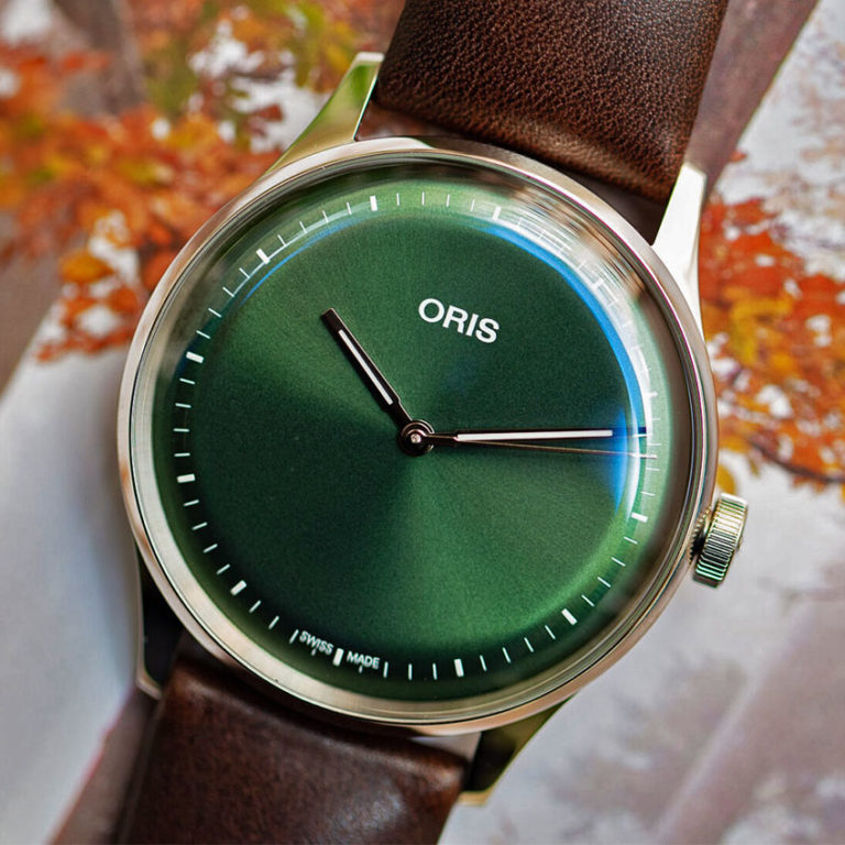 12 Best Minimalist Watches | StrapsCo