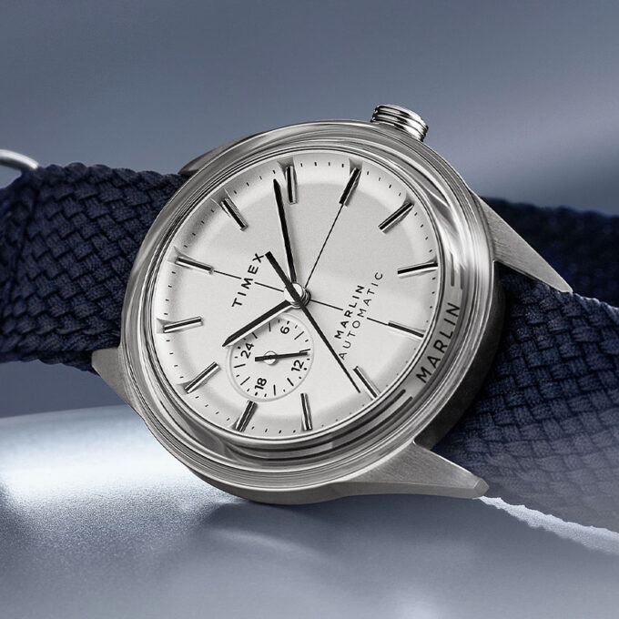 7 Best Everyday Watches Under $1,000 | StrapsCo