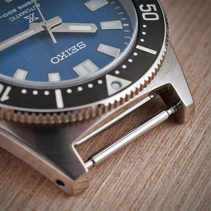 How to Measure Your Watch Band Size | StrapsCo